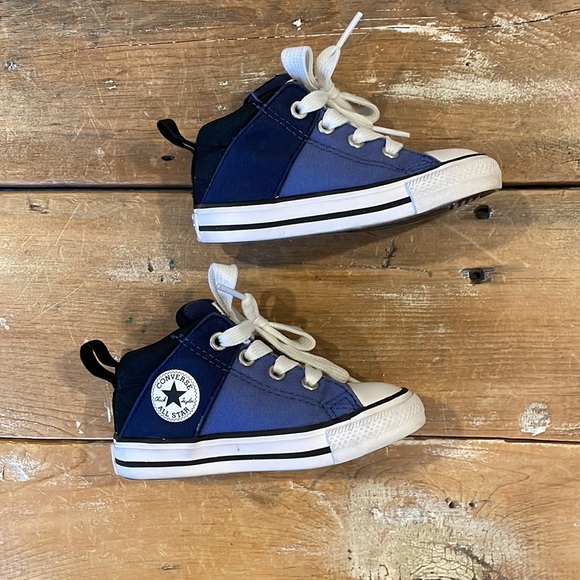 Converse | Shoes | Converse Chuck Taylor All Star Axel Tricolor ...